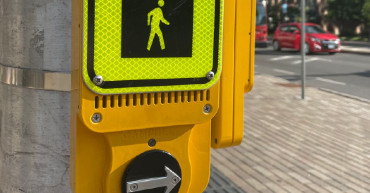 Accessible Pedestrian Signals (APS) | CNIB