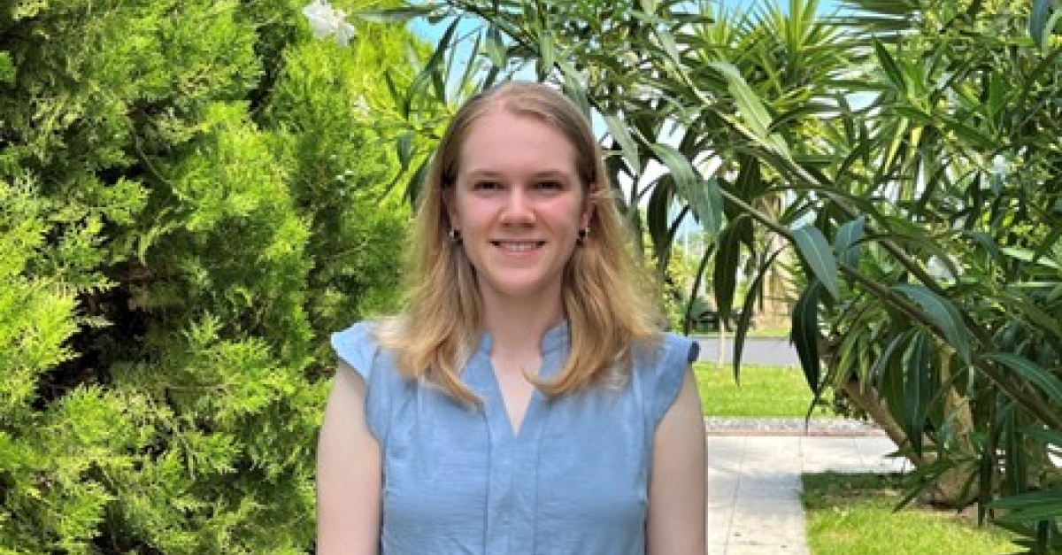 Scholarship recipient spotlight: Meet Laura | CNIB